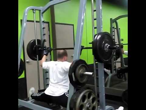 Overhead smith machine military press with Splits (Jujimufu Style) for ...