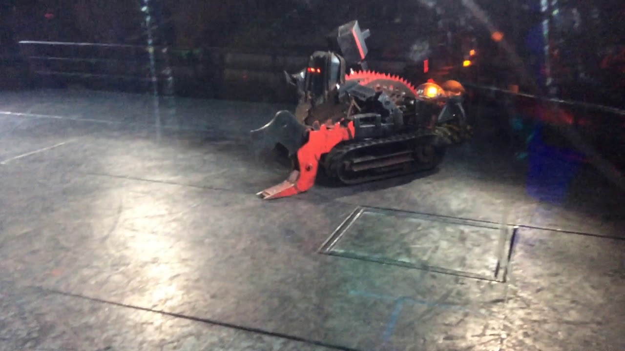 Extreme Robots Colchester 2017: Behemoth Vs Weird mAlice Vs Suspension ...