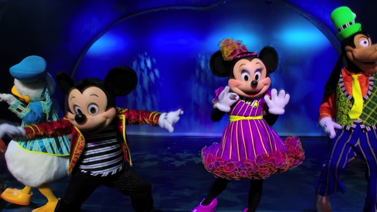 DISNEY LIVE - YouTube