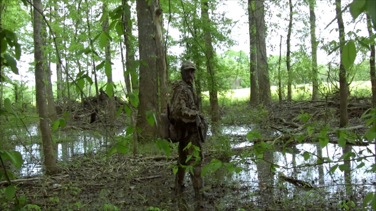 Outdoor Outlaws Turkey Hunting - YouTube