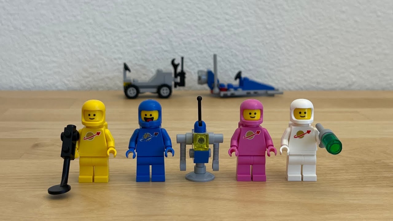 LEGO 70841 Benny's Space Squad - YouTube