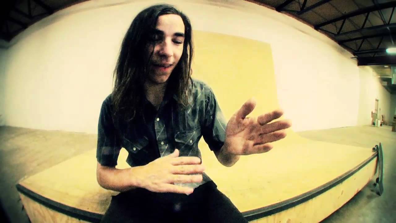 Ryan Reyes How To's Day: The Wallride - YouTube