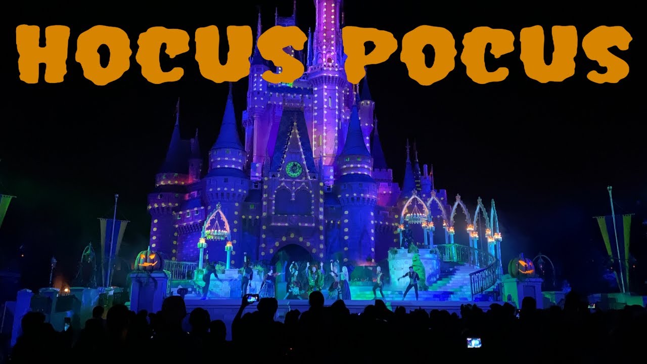 Hocus Pocus Villain Spelltacular Show Oct 2019 at Walt Disney World ...