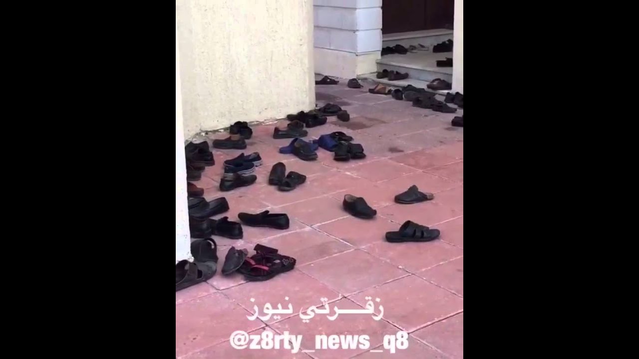ghost playing with shos in kuwait جن يلعبون بالاحذيه في مسجد عبدالله ...