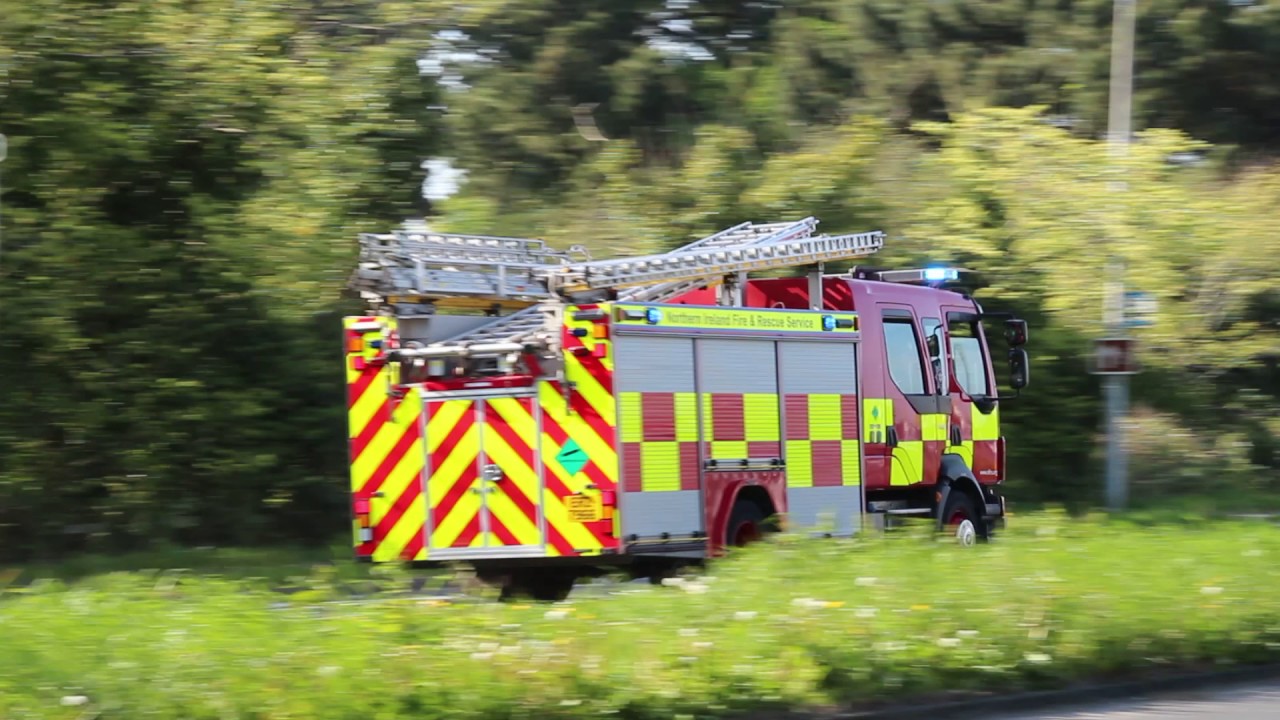 NIFRS / S2601 / ERZ 7966 / Volvo FLL / WrL / Responding - YouTube