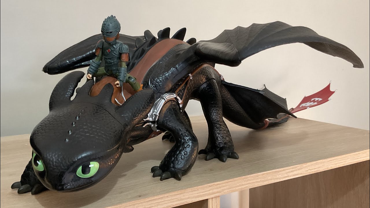 How to train your dragon 2 Mega toothless - YouTube