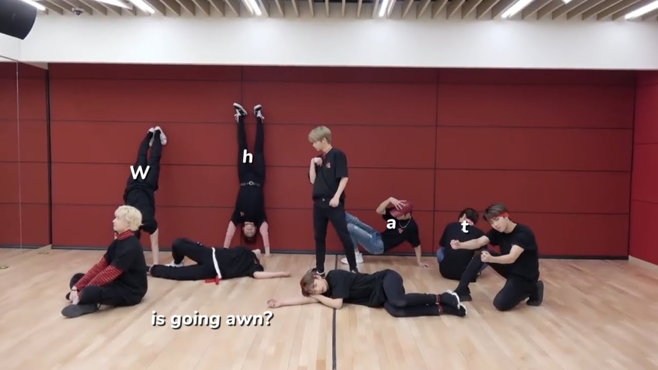 old straykids dance practices to make your day - YouTube