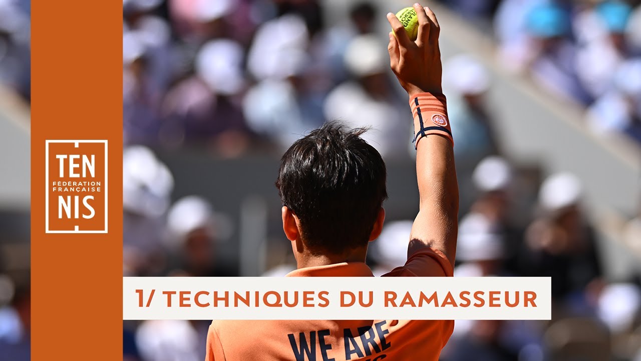 Tuto Ramasseurs de Balles : le lancé | FFT - YouTube