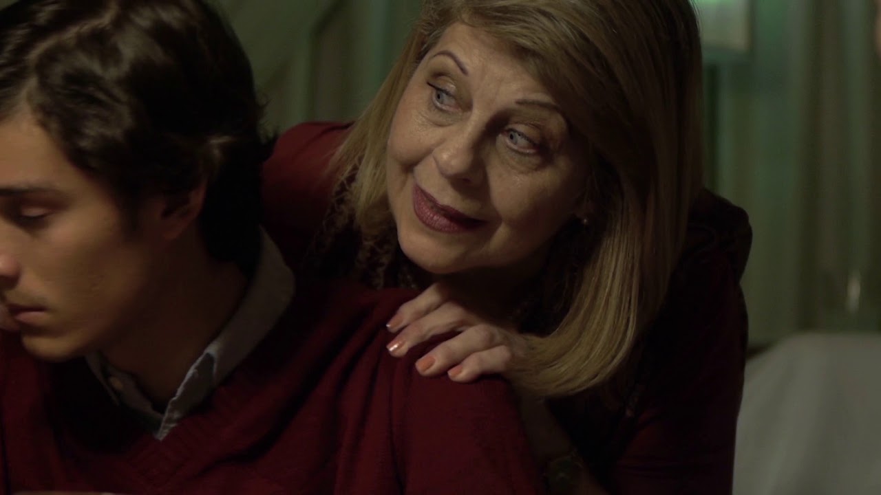 La Familia Bender - YouTube