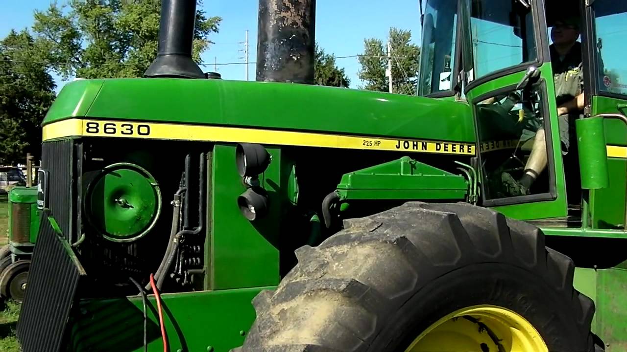 JOHN DEERE 8630 MOTOR - YouTube