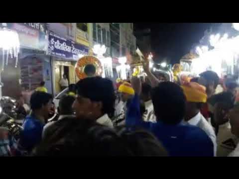 idwa Bhai chota Bhai Band Neemuch song aaja aaja me hu pyar tera Brass Band me parfomans old ...