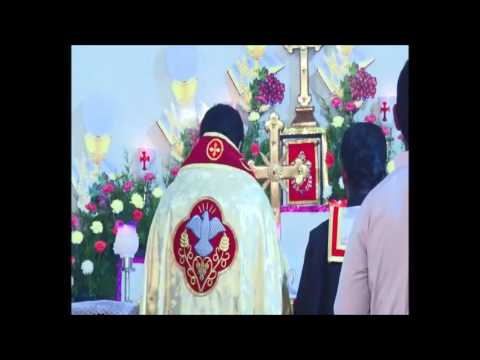 Holy Qurbono by Fr. Jerry Mathew in Karavoor, Kerala - Syro-Malankara ...