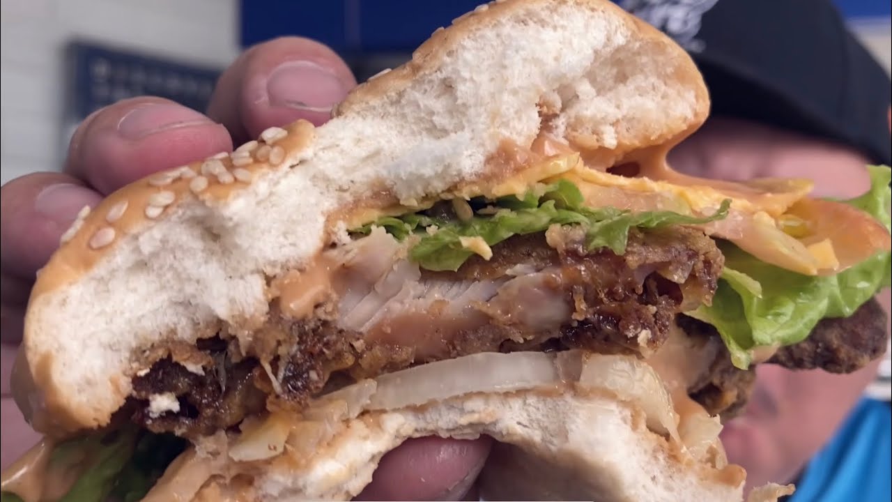 S&R Chicken Sandwich is really SHARAAAAAAAP!! - YouTube