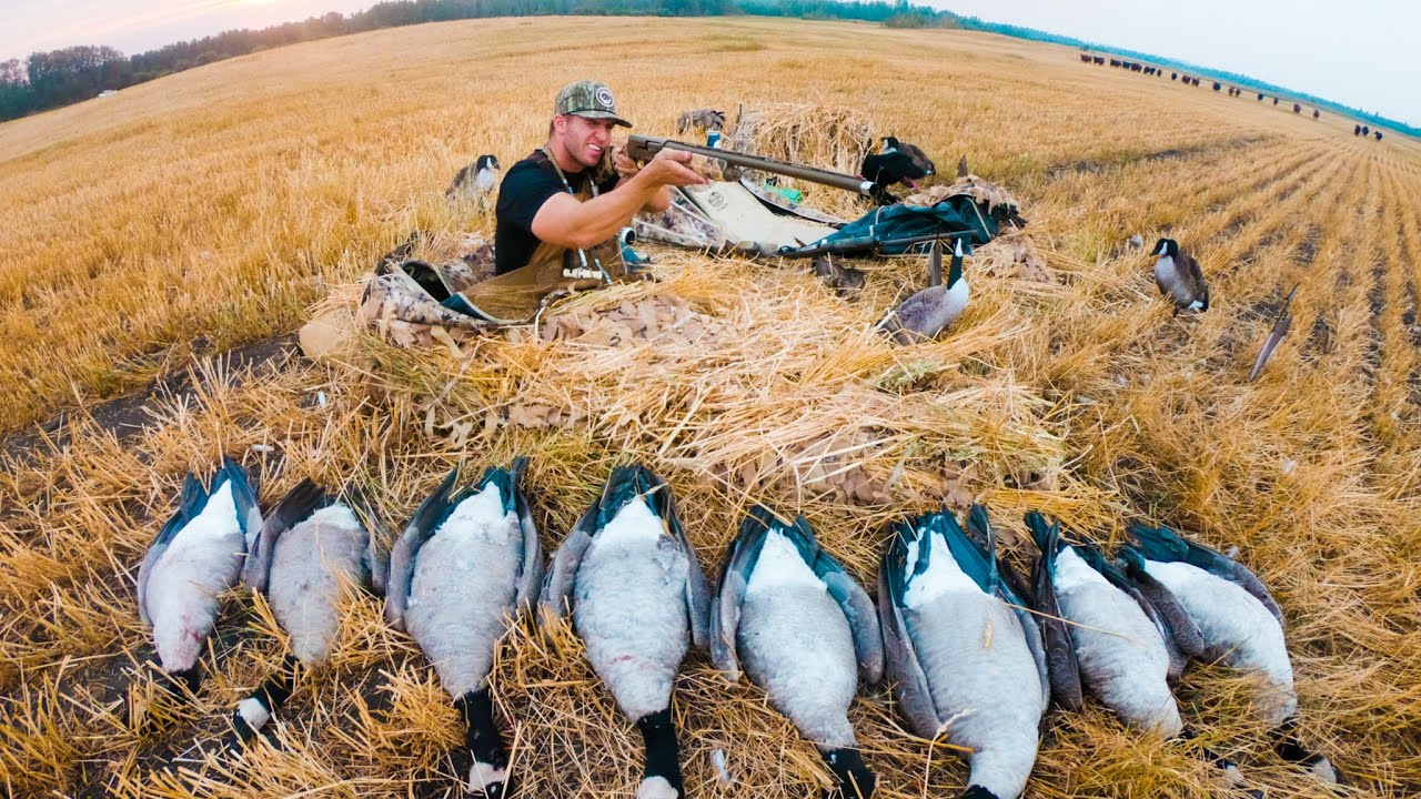 This Happens to EVERY Waterfowl Hunter! - YouTube