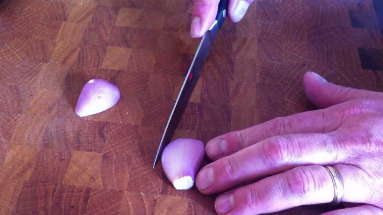 Minced Shallot.MOV - YouTube