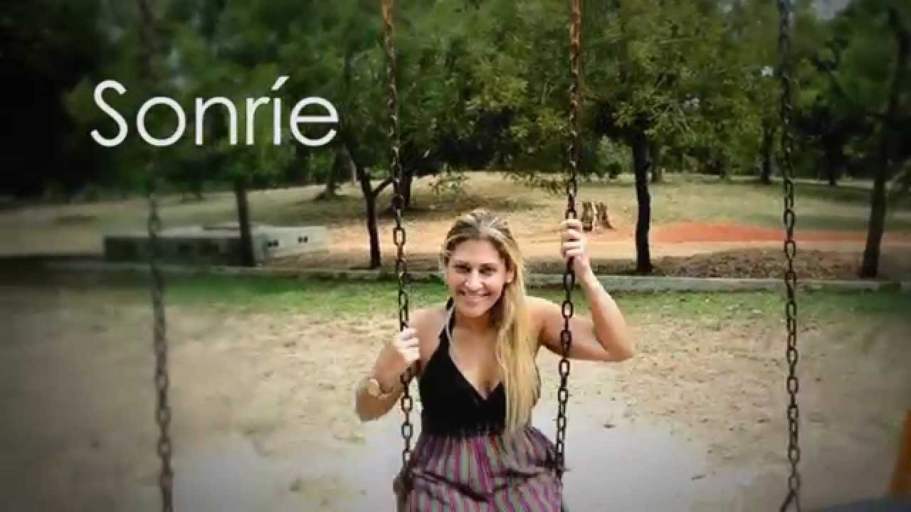 Sueña, decide, esfuérzate, sonrie. - YouTube