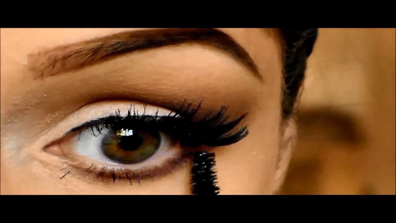 EYELASH HELP!!! (HOW TO APPLY FALSE EYELASHES) - YouTube