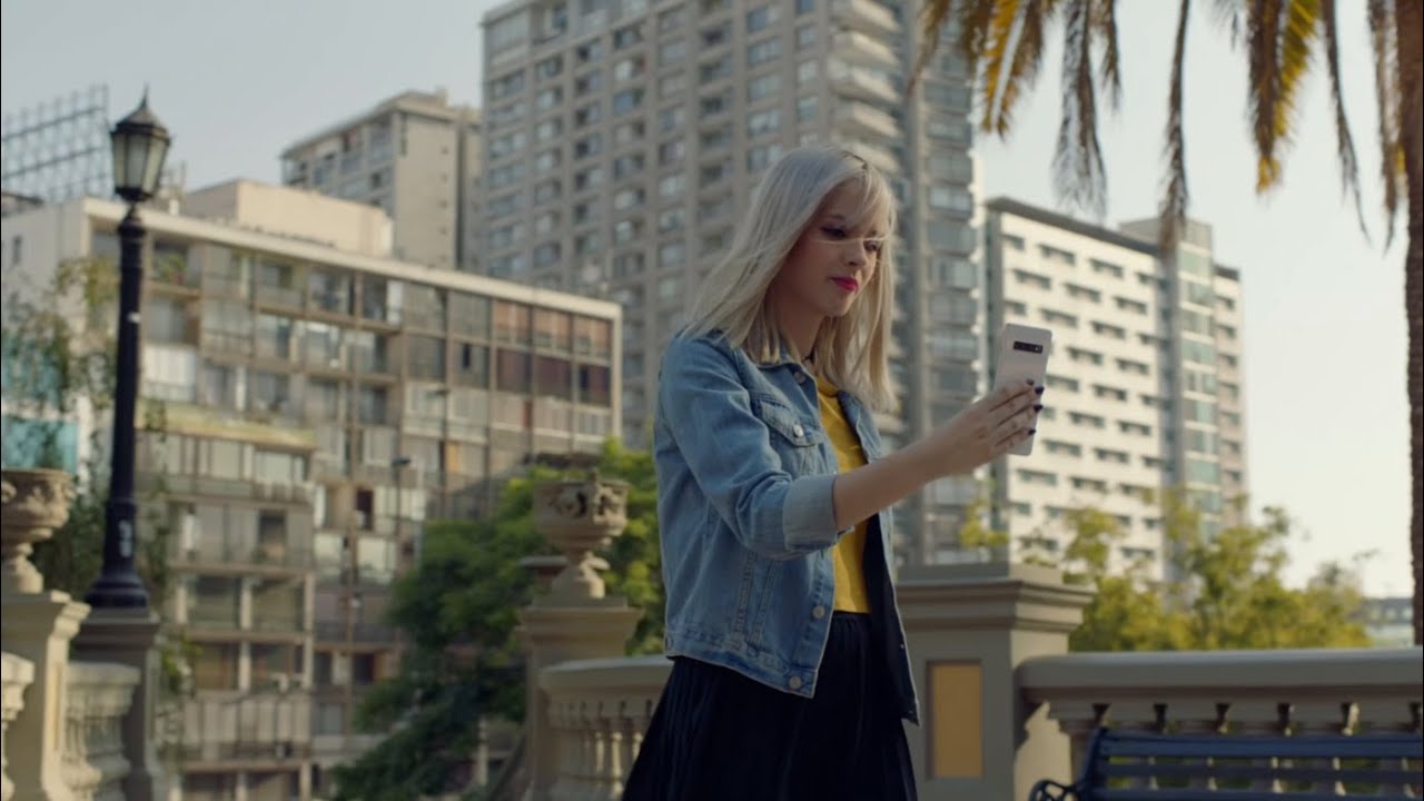 Samsung - Galaxy S10 - Unboxing con Lía Waifu - YouTube