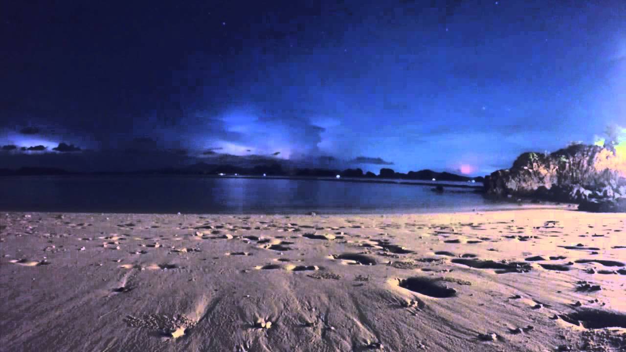 Epic Full Moon Rise Main Beach of Six Senses Yao Noi - YouTube