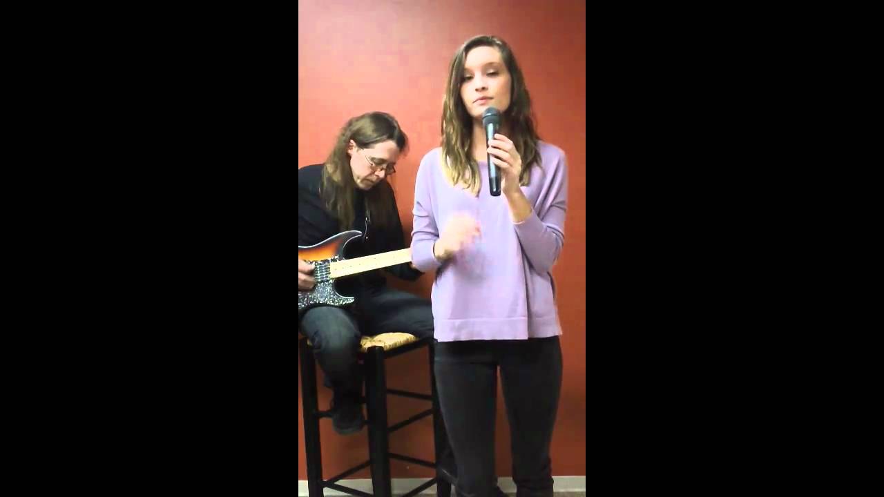 Emma Petts singing "Let me Down Easy" - YouTube