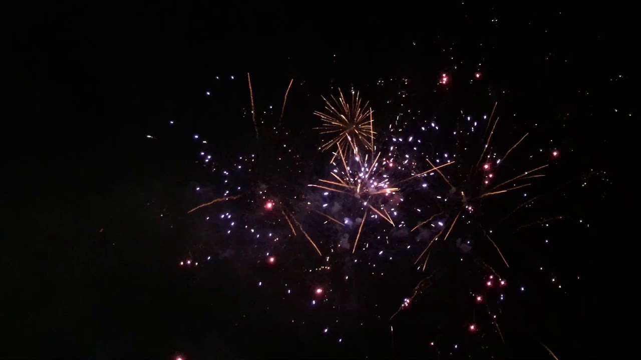 Wimbledon fireworks - YouTube