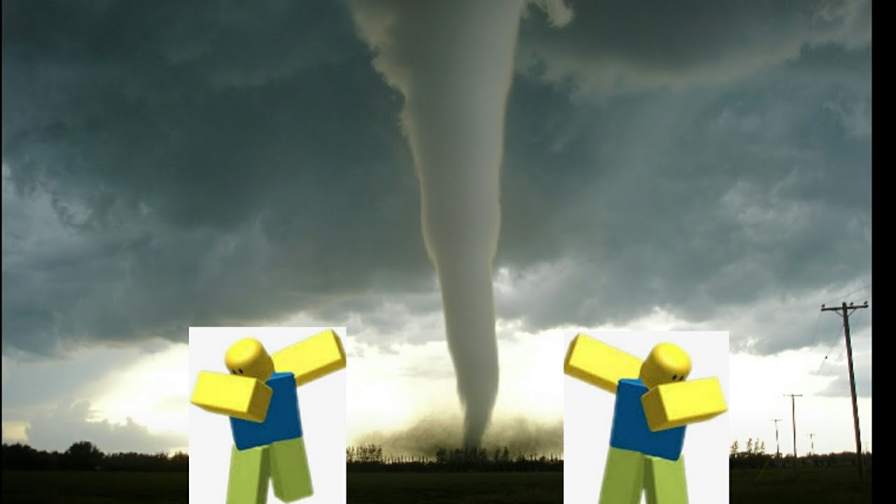 A roblox noob tries to survive natural disasters - YouTube