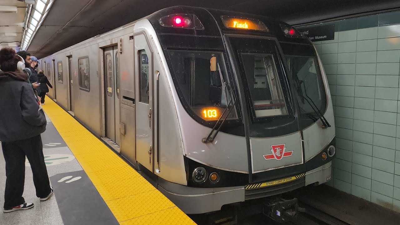 TTC 103 (Toronto Rocket) - 5816-5811 Pulling Into St George (Line 1 ...