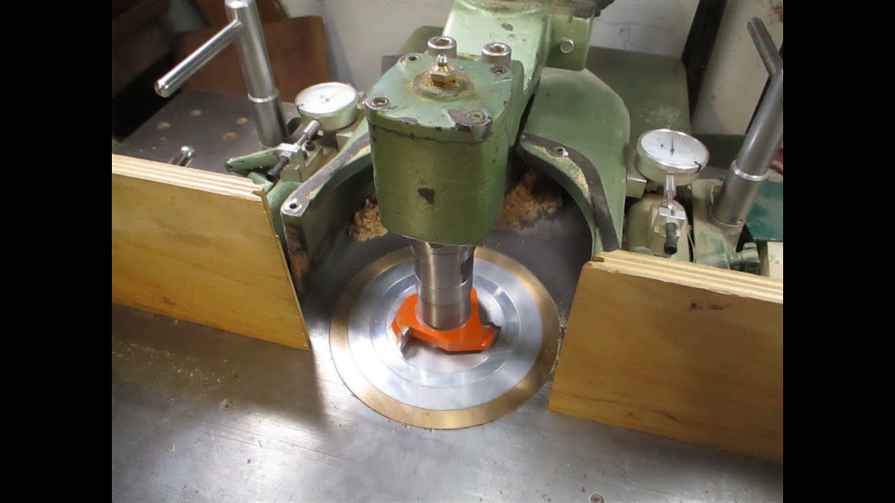 Machine shop restored Shoda spindle moulder - YouTube