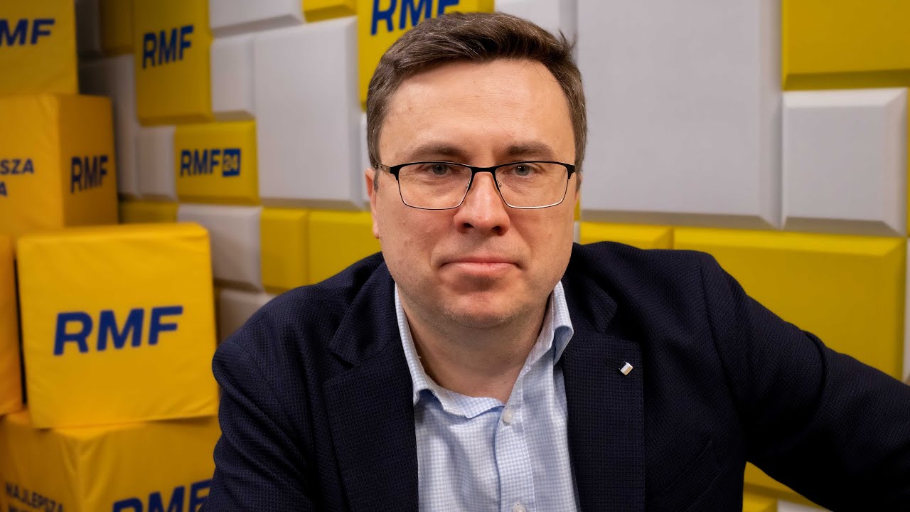 Borowski: Zakładamy, że przeniesienie VAT-u na ceny żywności w sklepach ...