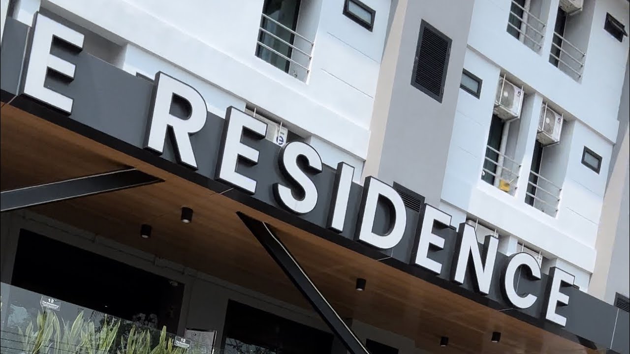 Bangkok Thailand Hotel Review - 12 The Residence Hotel & Apartments ...