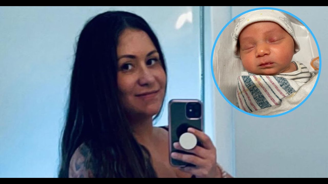 Return to Amish’s Sabrina Burkholder Gives Birth to Baby No. 6 - YouTube