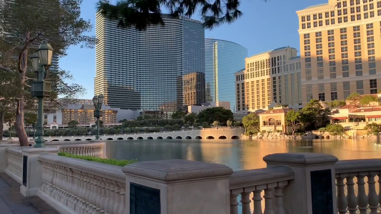Bellagio Sidewalk - YouTube