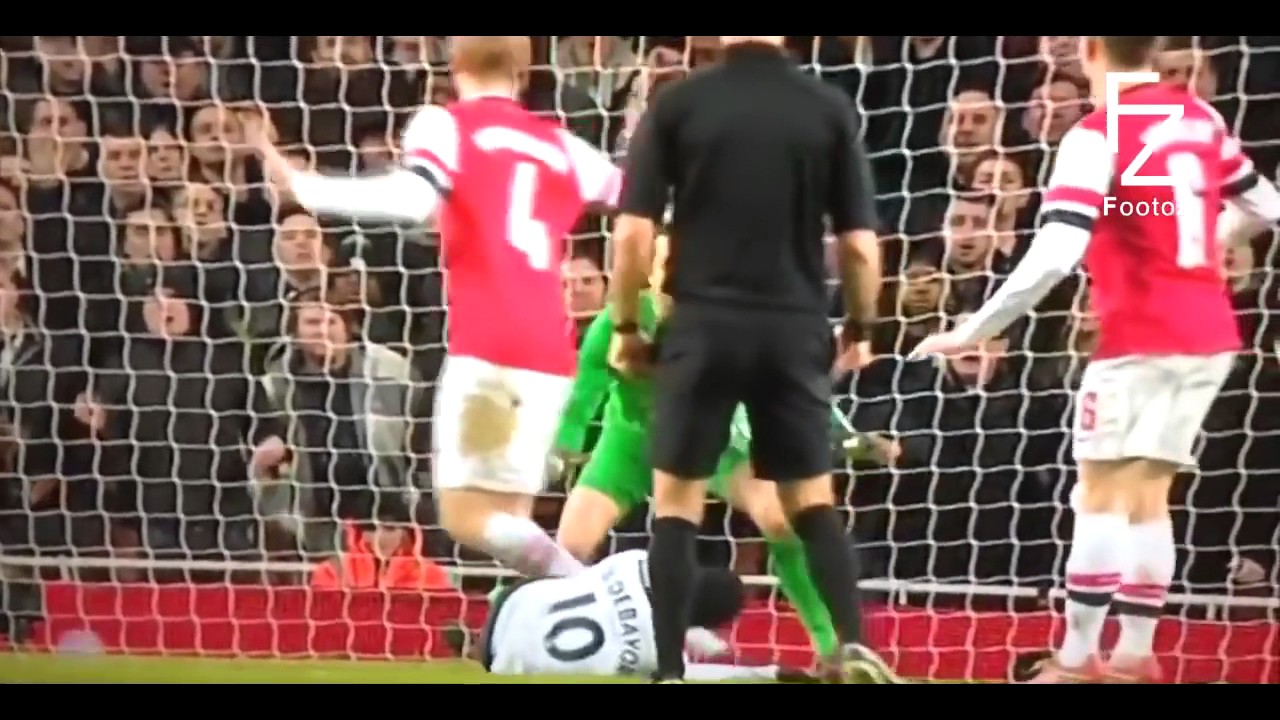 TOP FAIL DRIBBLING IN FOOTBALL! - YouTube