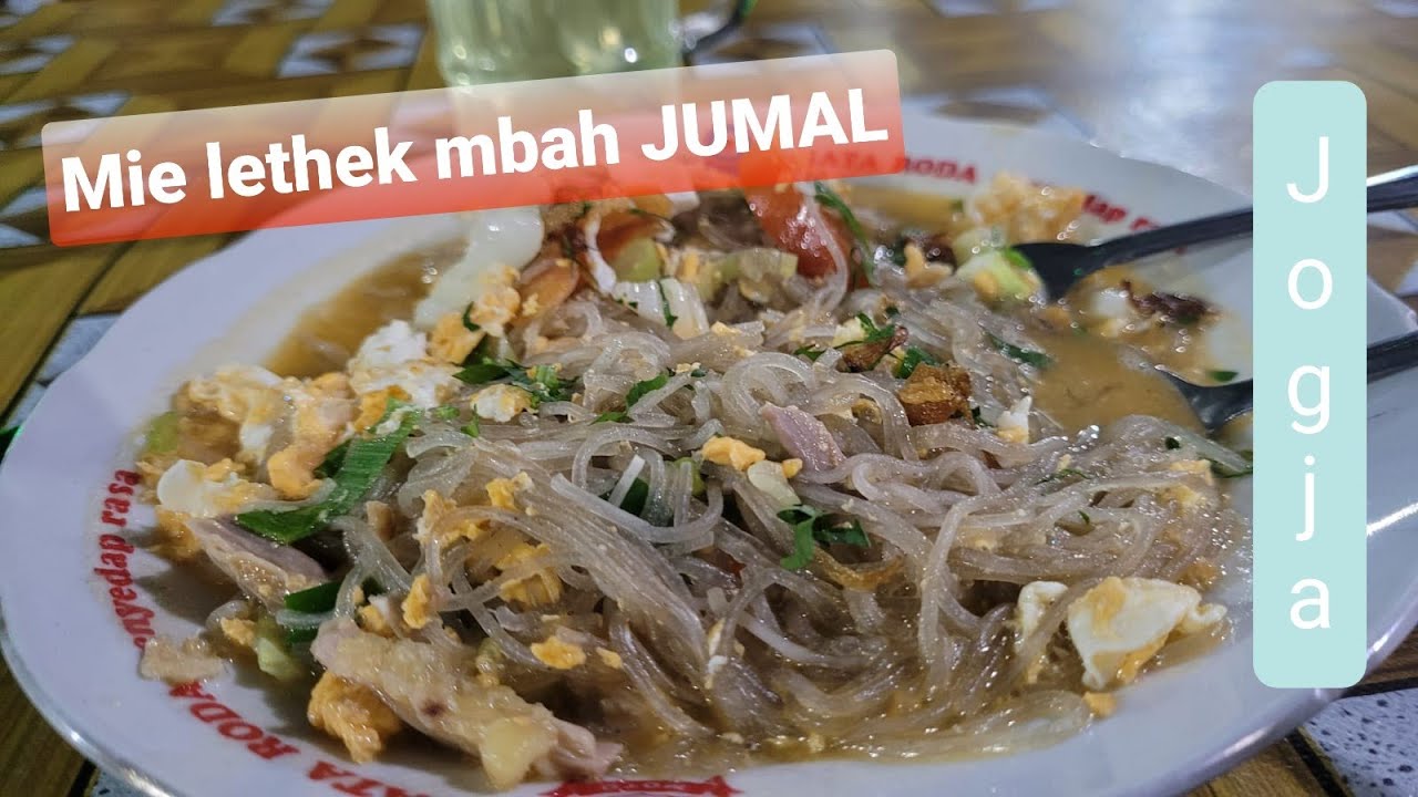 Kuliner enak Jogjakarta. Bakmi lethek mbah Jumal. Sabar Antri!!! - YouTube