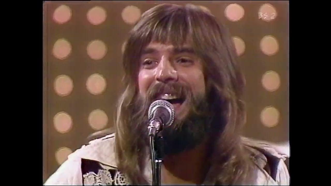 Loggins And Messina - Your Mama Don't Dance - YouTube