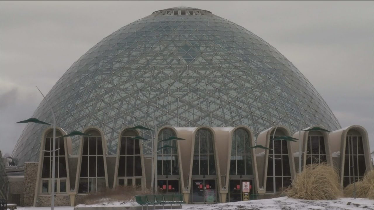 Milwaukee's Mitchell Domes face uncertain future - YouTube