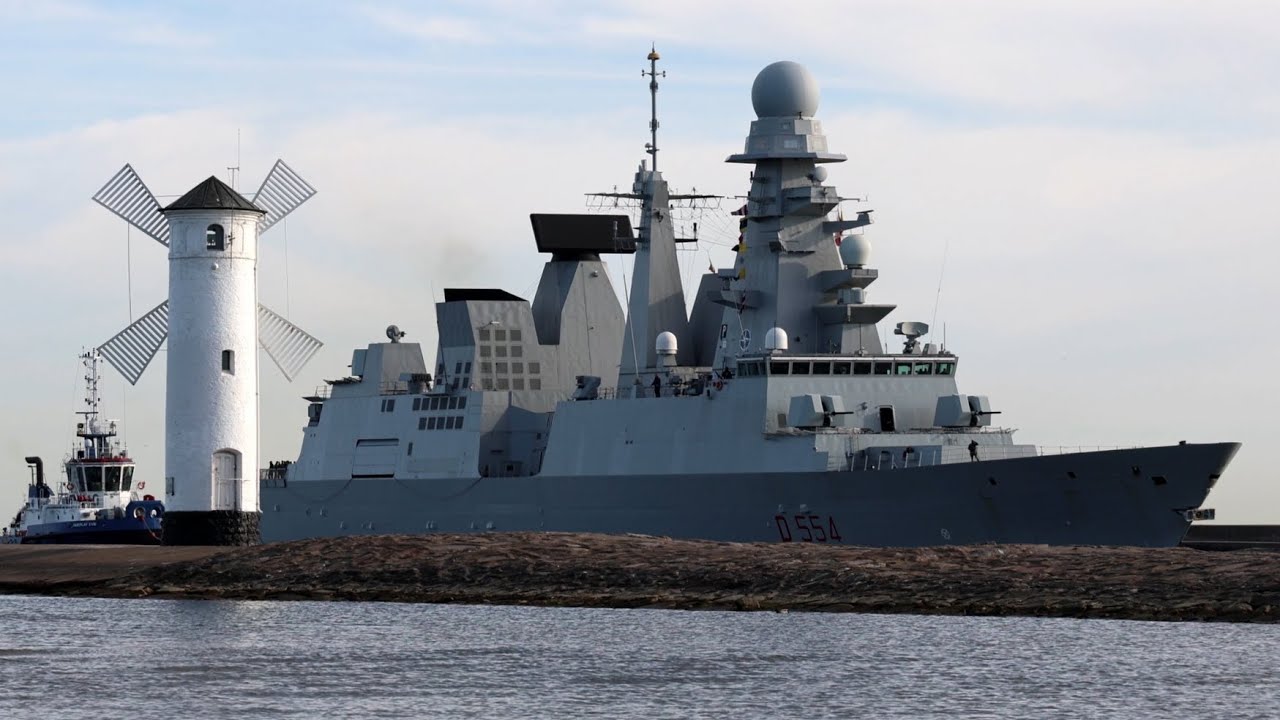 Italian Destroyer ITS CAIO DUILIO | Maiden Call Port of Świnoujście ...