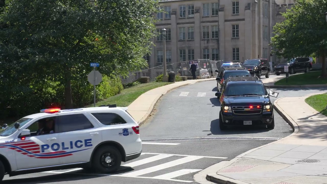 Vice President's motorcade departs Queen Elizabeth Memorial on 9/15/22 ...