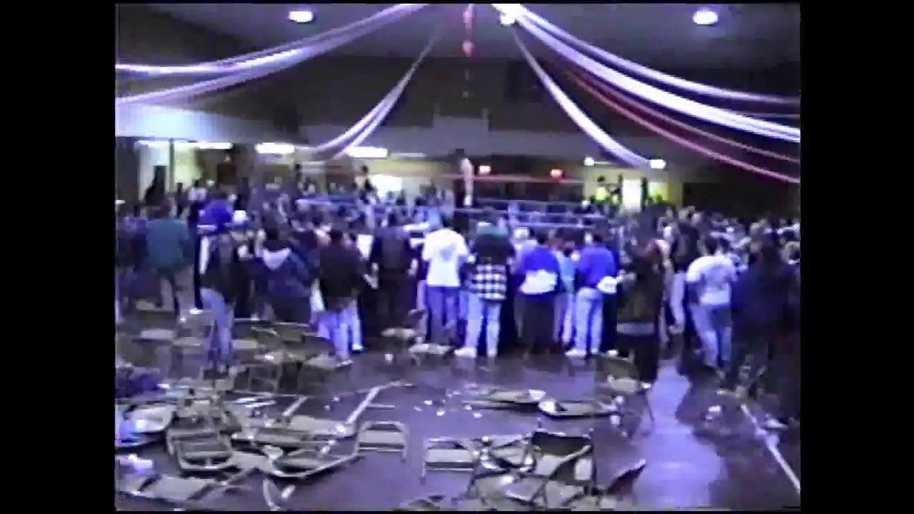 Bodyguard for Hire vs Wildman Sal Bellomo St Finbars Brooklyn 1994 ...
