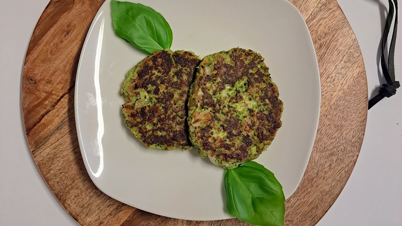 How to make a delicious broccoli cakes. Easy and delicious. - YouTube