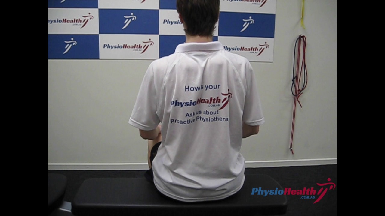 Scapula retraction in sitting - YouTube