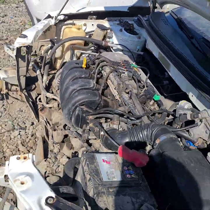 JL4G18 1.8 Geely Emgrand 2013 год - YouTube