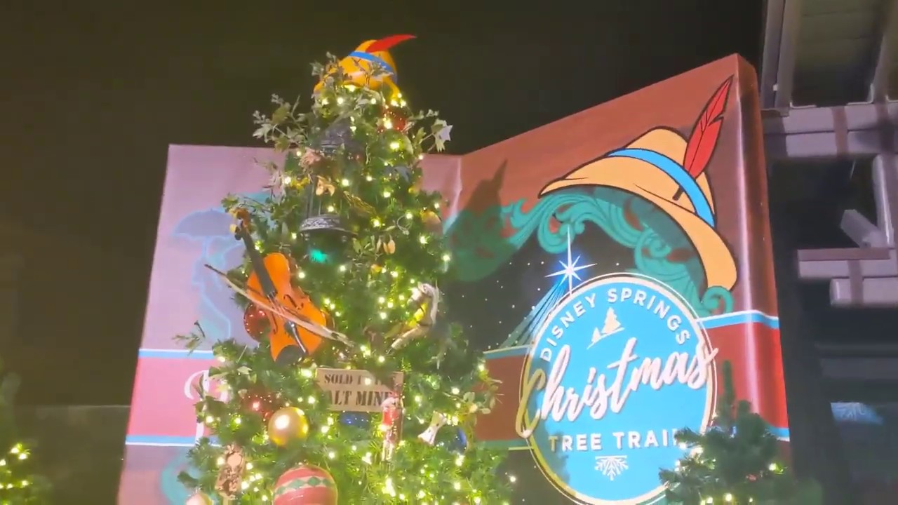 Disney Springs Christmas Tree Trail 2019 Virtual Tour with New Aladdin ...
