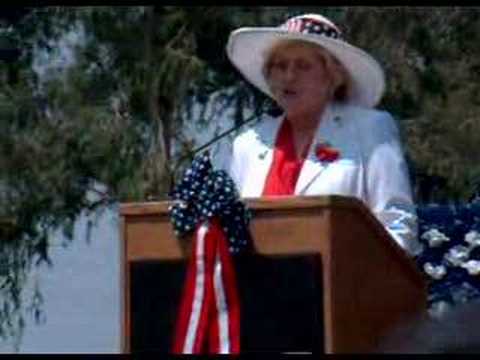 Mayor Grace Vargas @ Rialto Memorial Day Ceremony 5/28/07