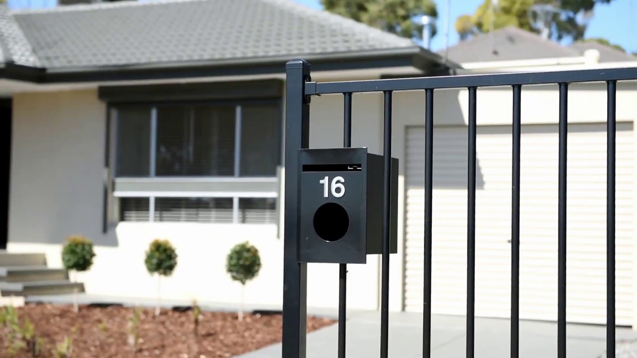 16 Graham Street, Para Hills - YouTube