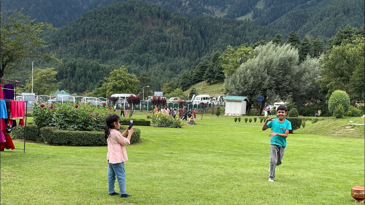 Kashmir Trip Malayalam | Pahalgam | Bat Factory | Apple Trees | Kerala ...