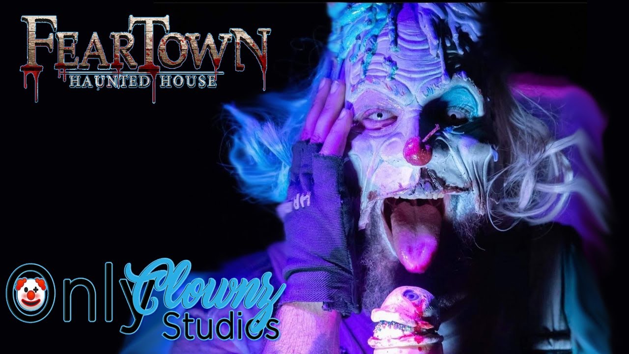 Hauntober Fear town review 2022 - YouTube