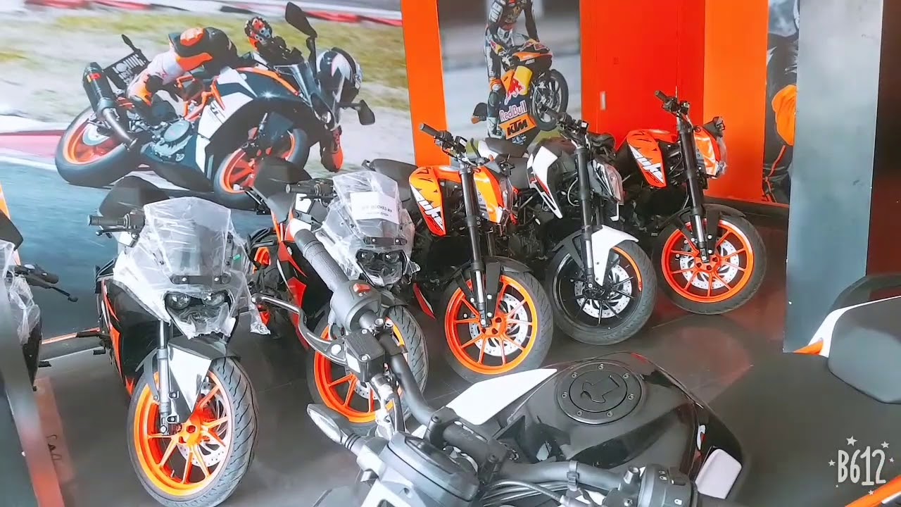 NEW KTM DUKE 200 WHITE COLOUR 2K18 VIDEO PLZ watching video - YouTube