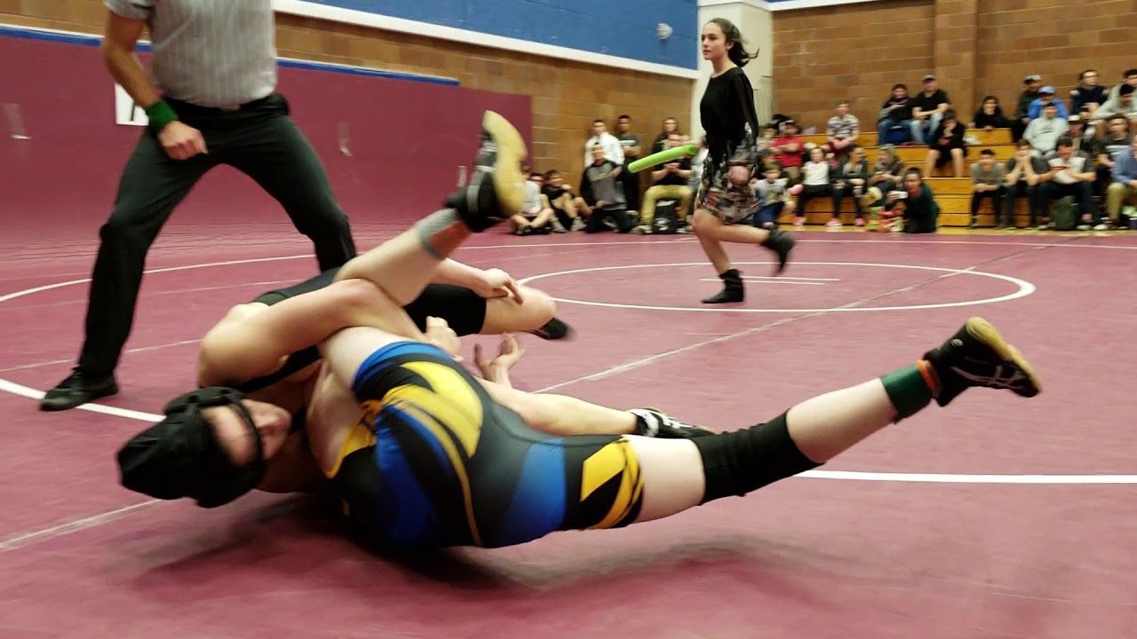 Crystal wrestling - YouTube