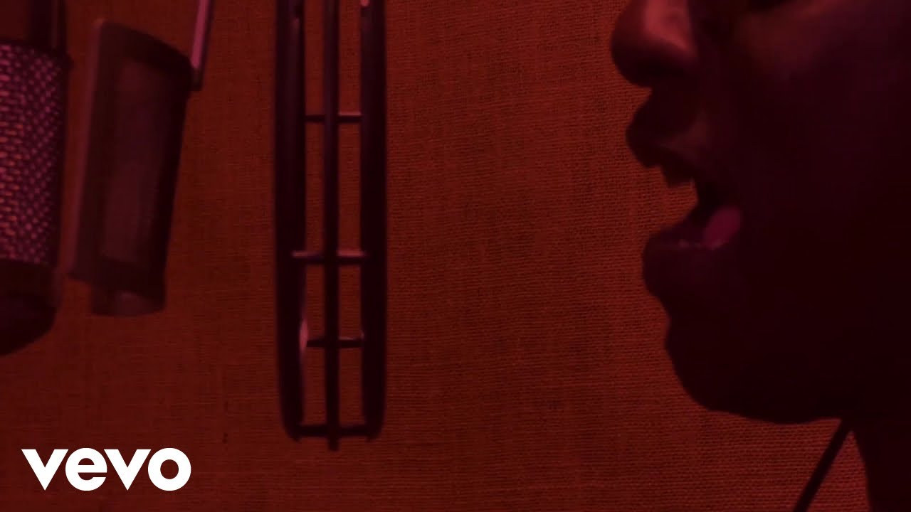 Twisted Black - 17.2 Freestyle (First Day Out) - YouTube